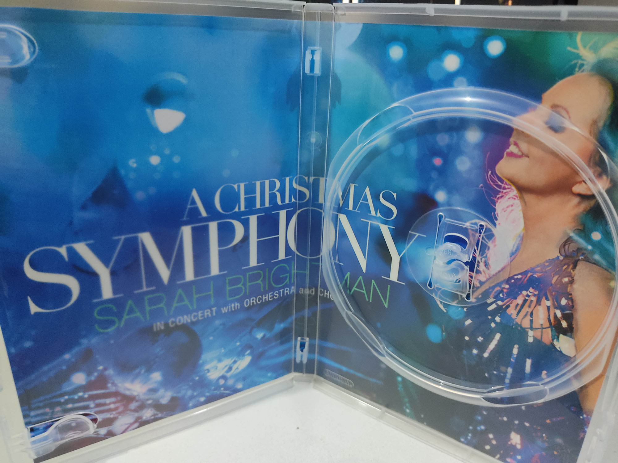 DVD Sarah Brightman – A Christmas Symphony (Hymn) - MADONNA MADWORLD